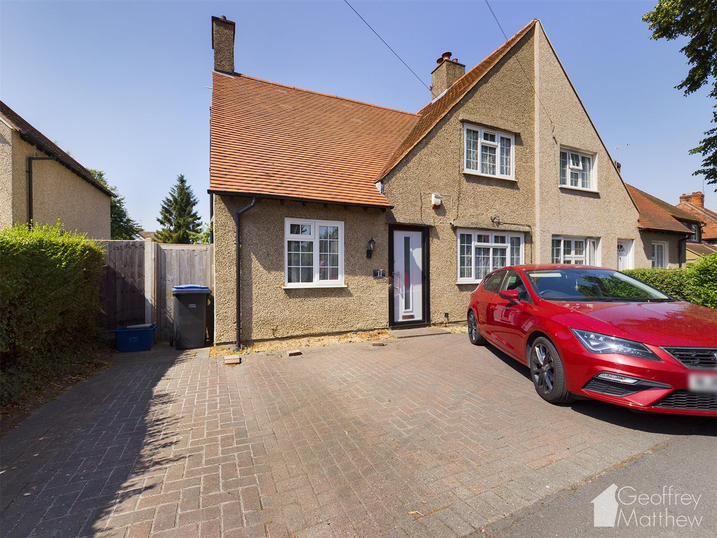 Leading Estate Agents in Harlow and Stevenage - Geoffrey Matthew